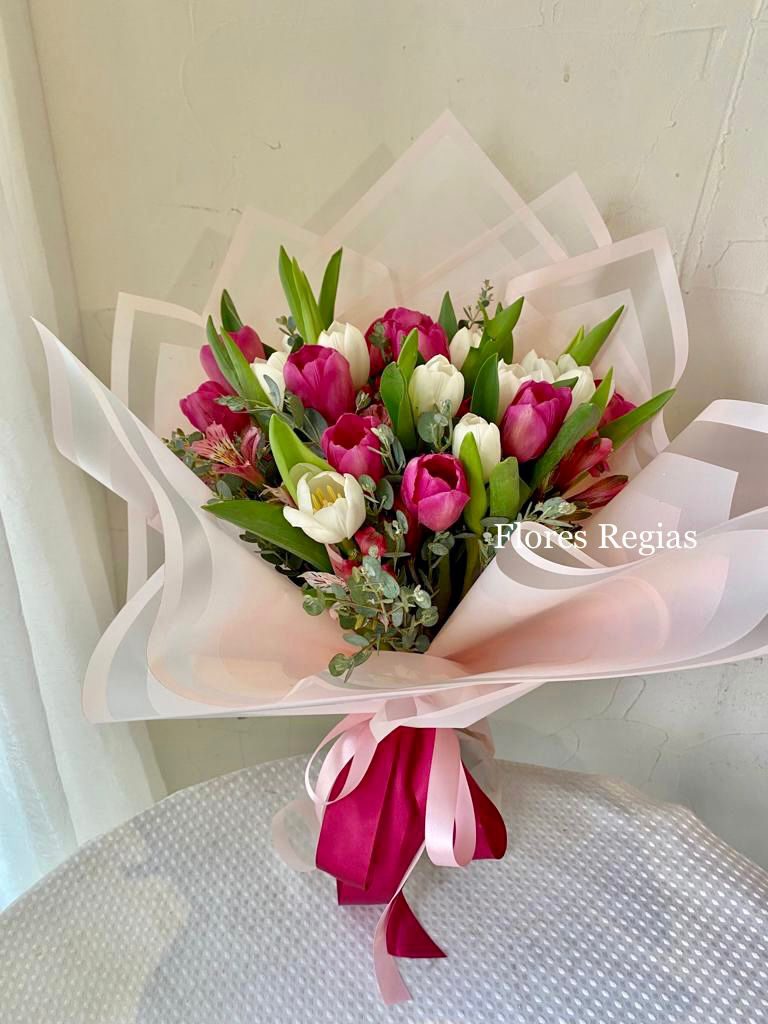 Bouquet de 20 Tulipanes - Flores Regias